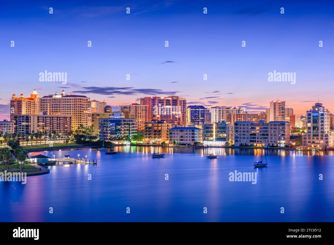 Sarasota, Florida, USA skyline on the bay at dawn Stock Photo - Alamy