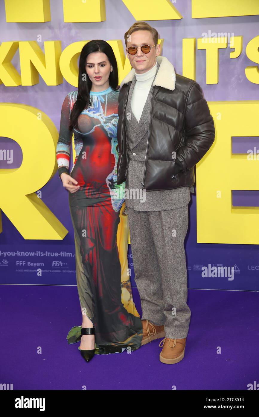 Milli vanilli frank farian hi-res stock photography and images - Alamy