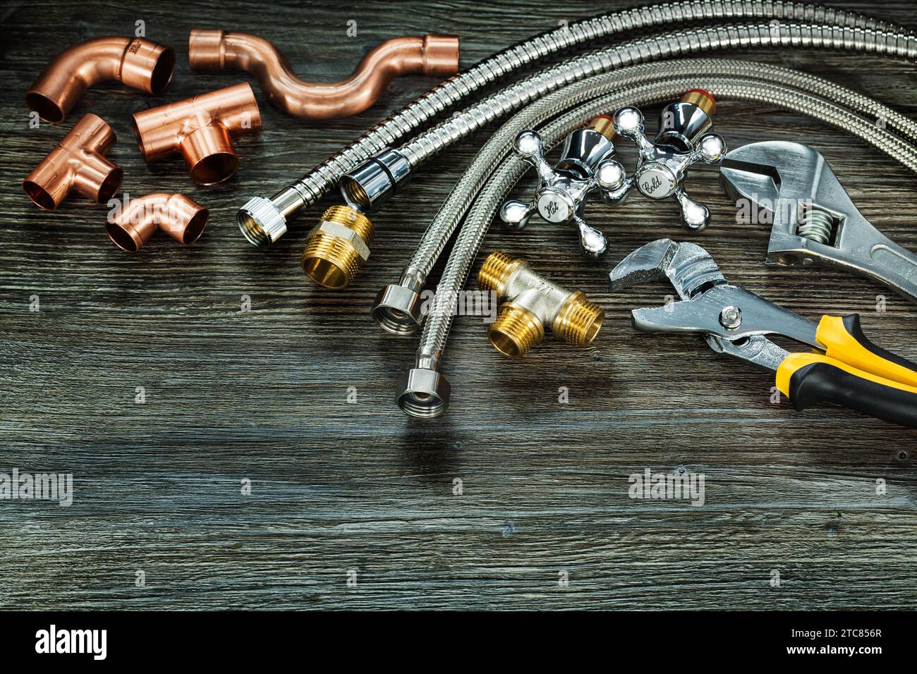 Plumbing accessories hi-res stock photography and images - Alamy