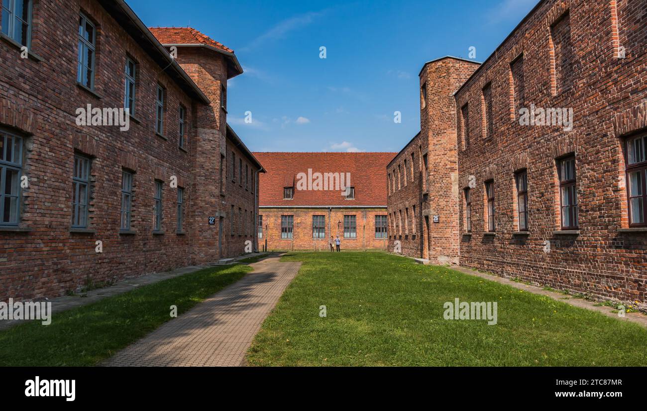 A picture of the administrative buildings of the Auschwitz-Birkenau ...