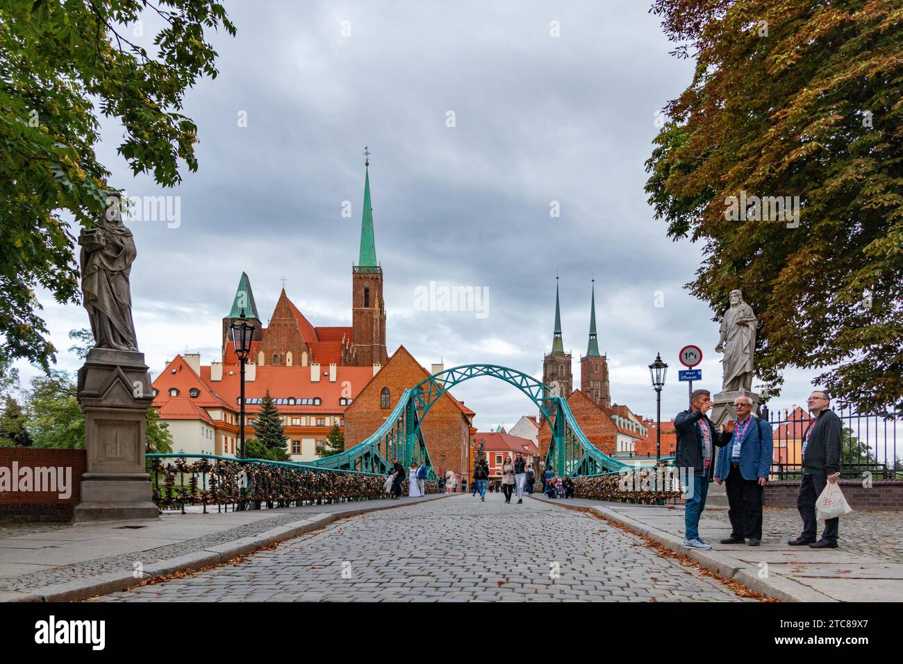 Lower lock bridge hi-res stock photography and images - Alamy