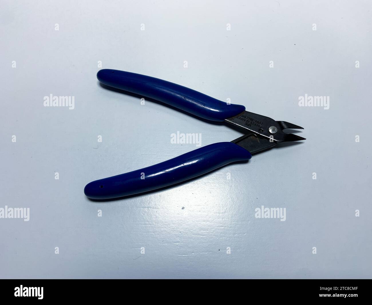 Electrical Wire Cable Cutting Pliers Stock Photo - Alamy