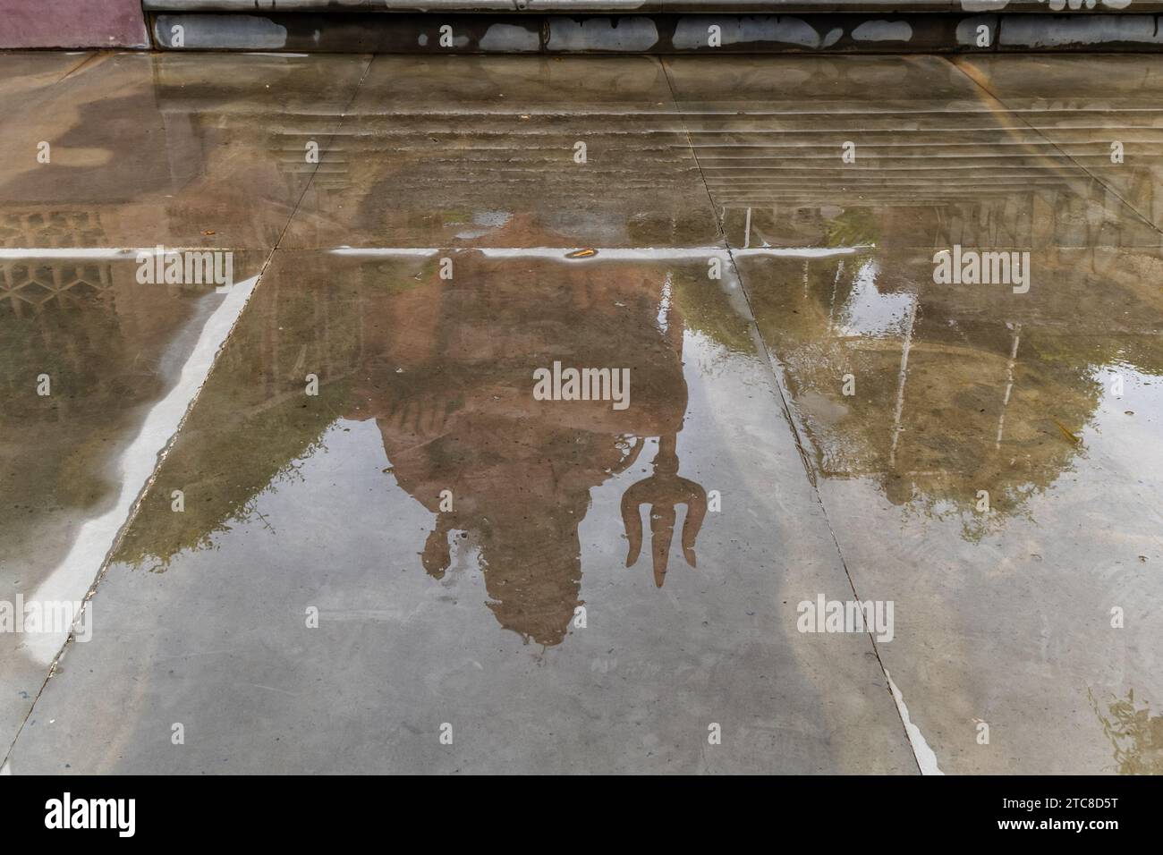 water reflection of hindu god lord shiva isolated statue at morning ...