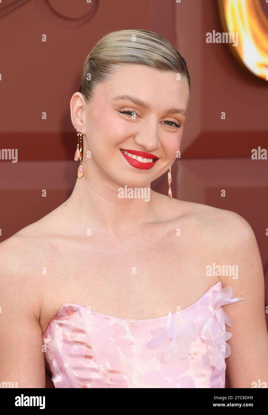 LOS ANGELES, CALIFORNIA - DECEMBER 10: Anna Sitar attends the Los ...