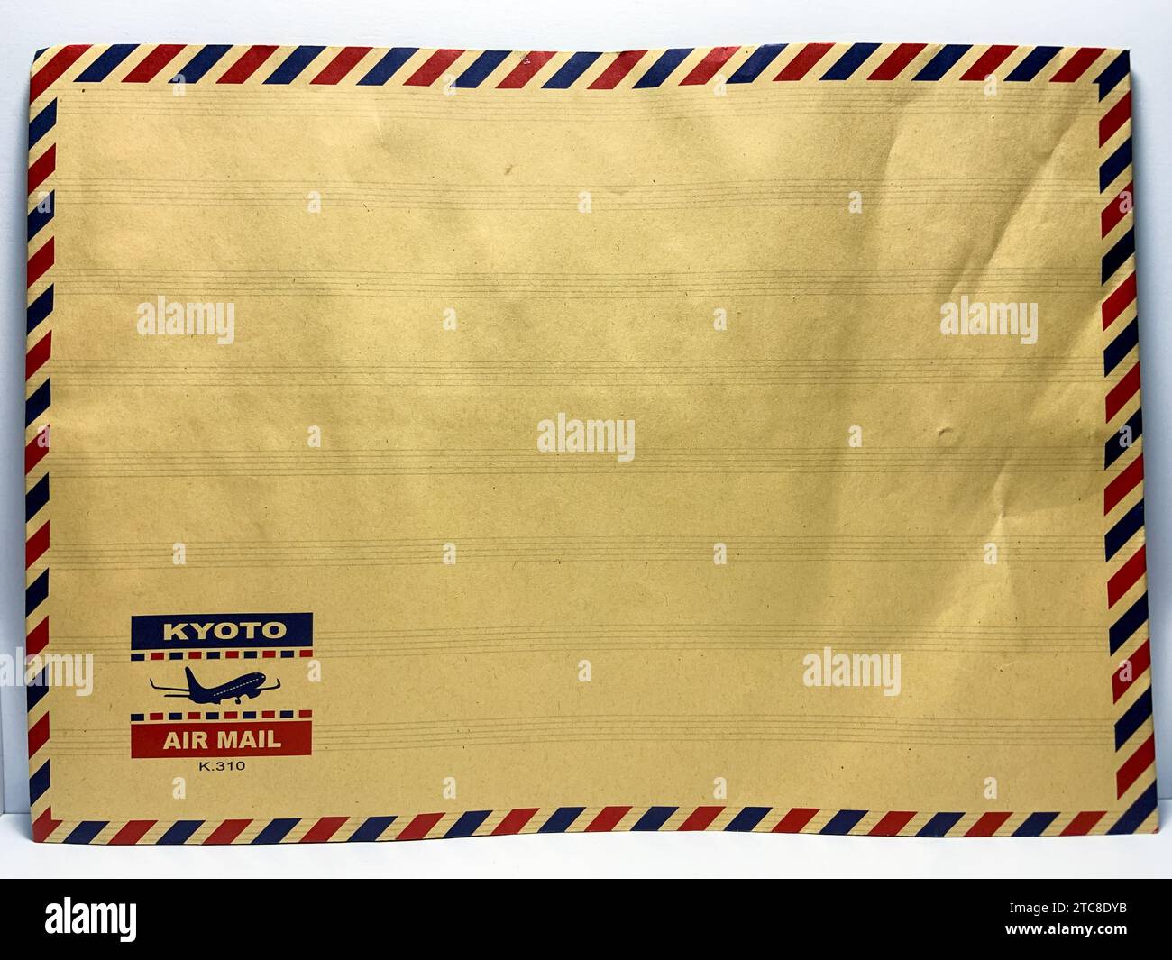 brown envelope for job applications Stock Photo - Alamy