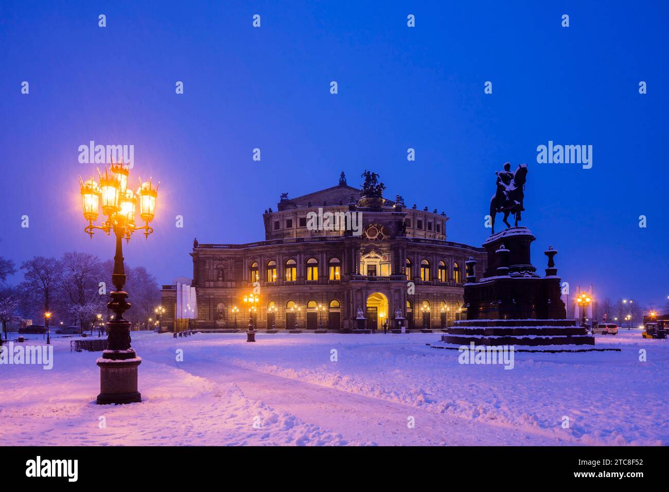 Semper Opera House in Dresden, at winter time Stock Photo - Alamy