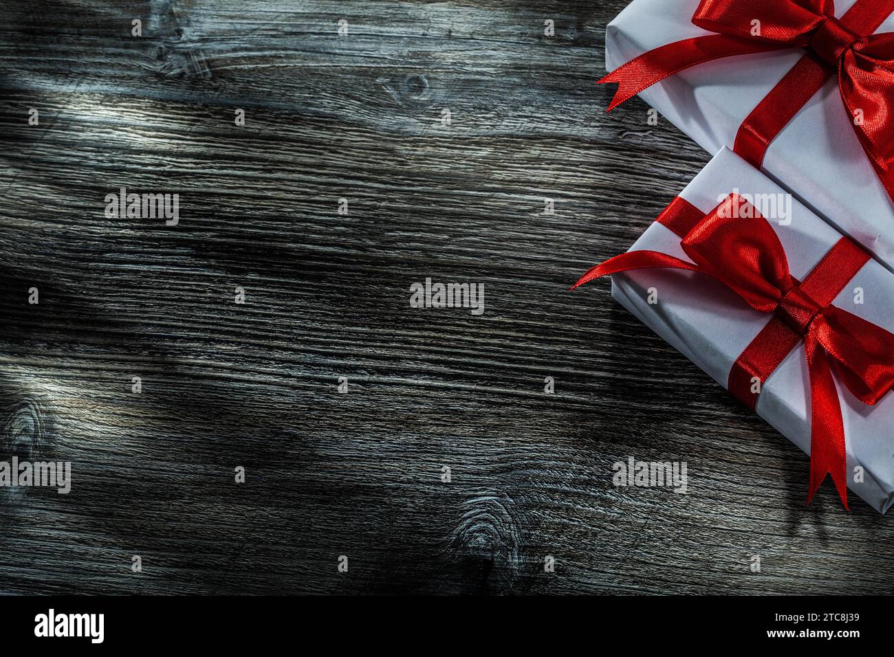 Packed white present boxes hi-res stock photography and images - Alamy