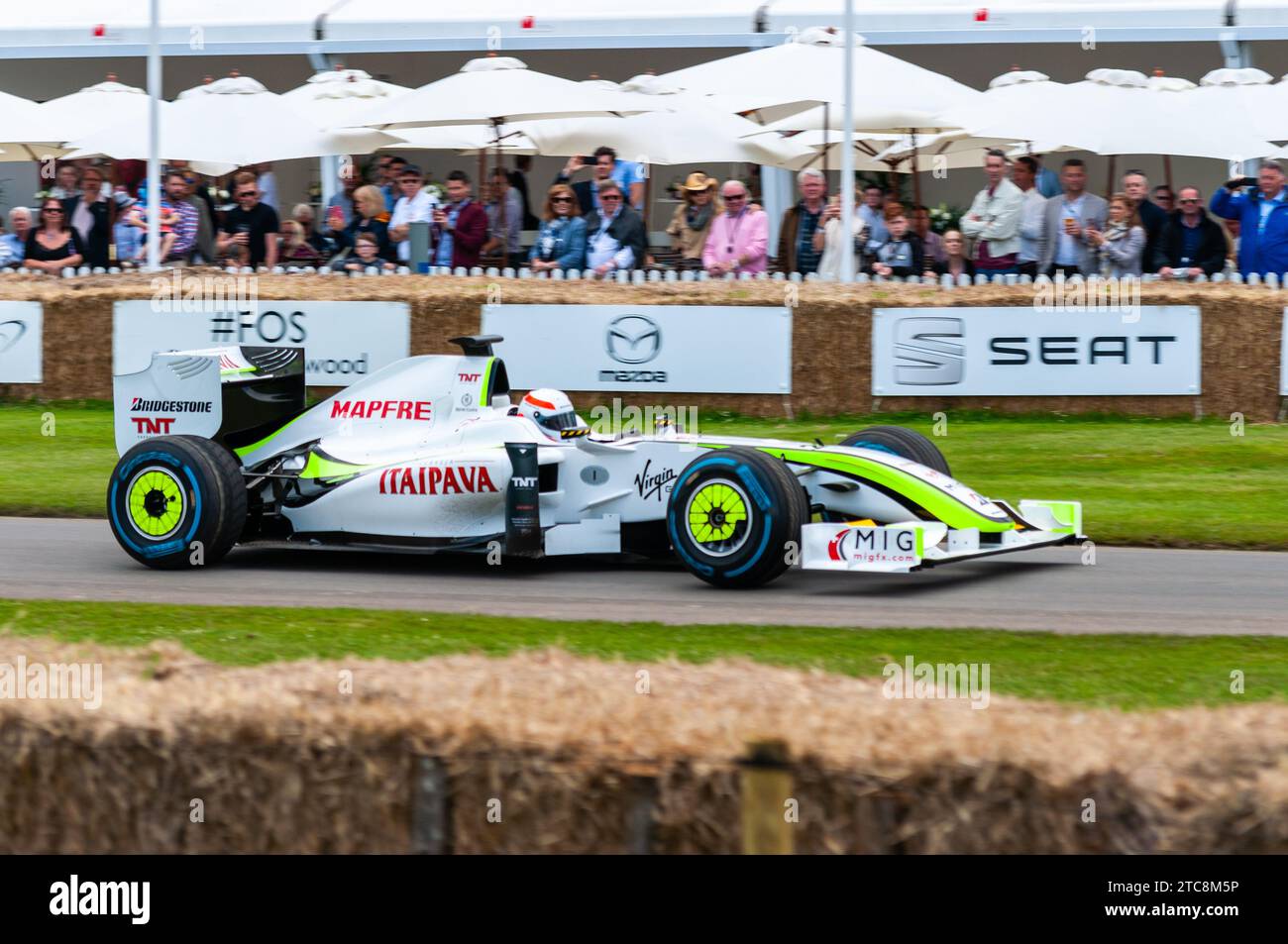 Brawn BGP 001, classic Formula 1, Grand Prix racing car racing up the ...