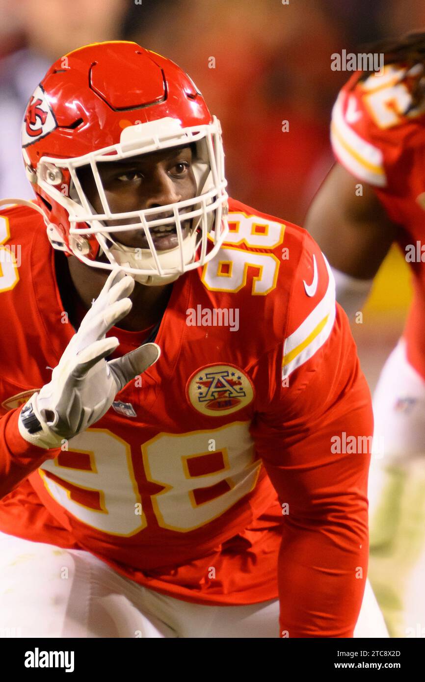 Kansas City Chiefs defensive tackle Tershawn Wharton rushes against the ...