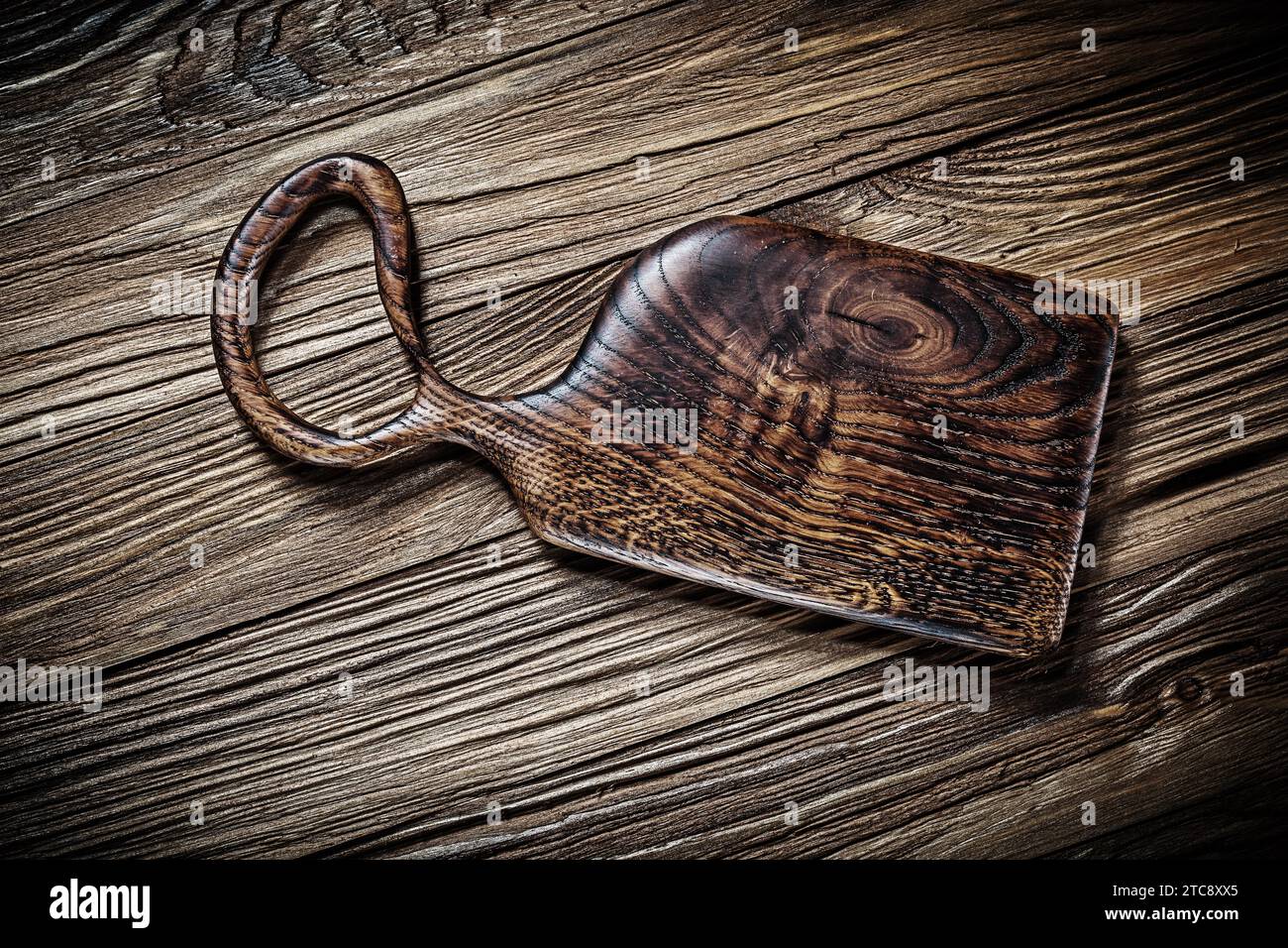 Vintage wood chopping hi-res stock photography and images - Alamy