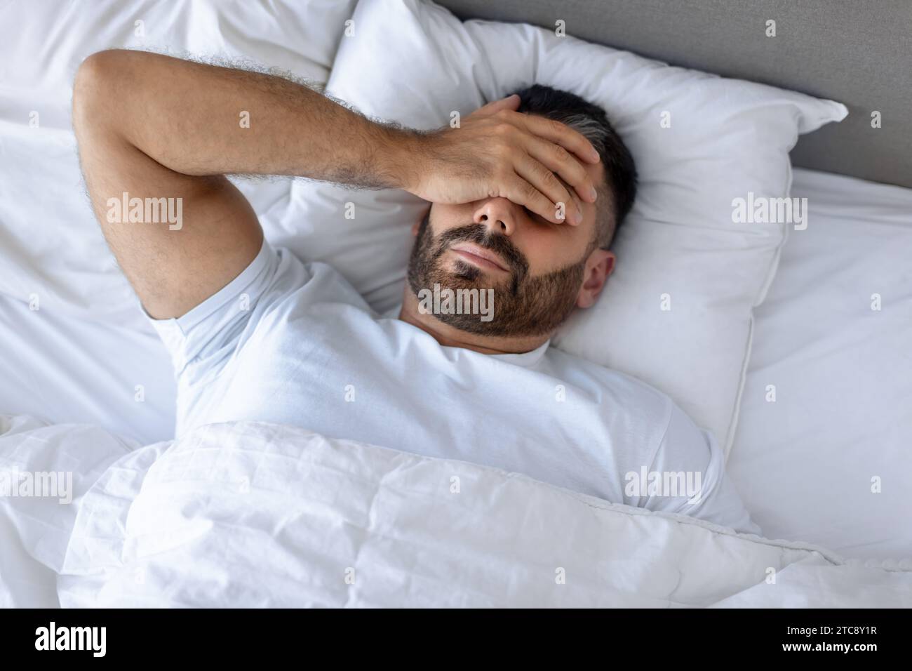 Struggling headaches hi-res stock photography and images - Alamy Struggling headaches hi-res stock photography and images - Alamy