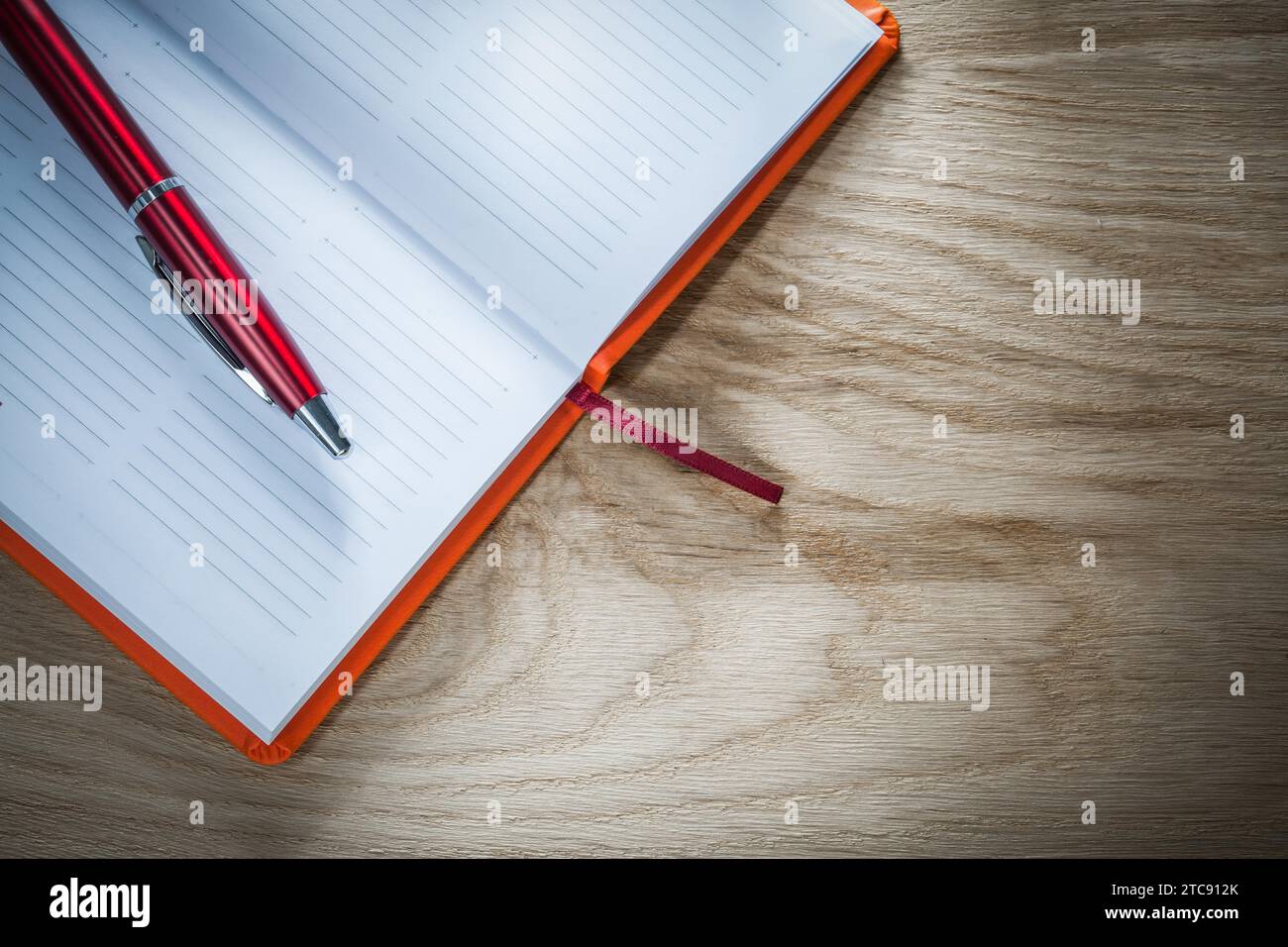 Top view image office hi-res stock photography and images - Alamy