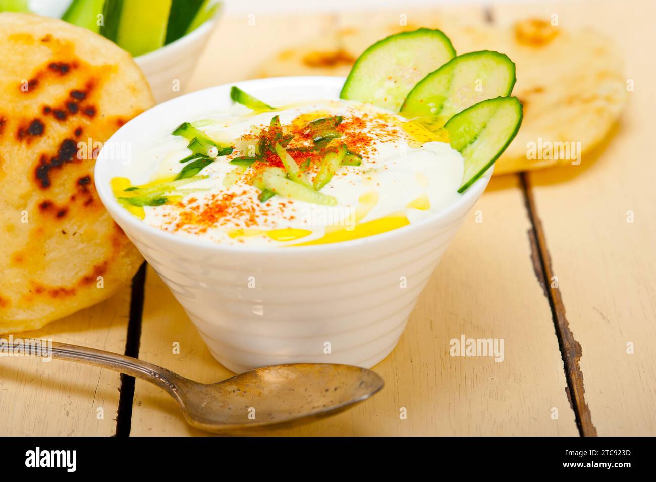 Arab middle east salatit laban wa kh'yar Khyar Bi Laban goat yogurt and ...