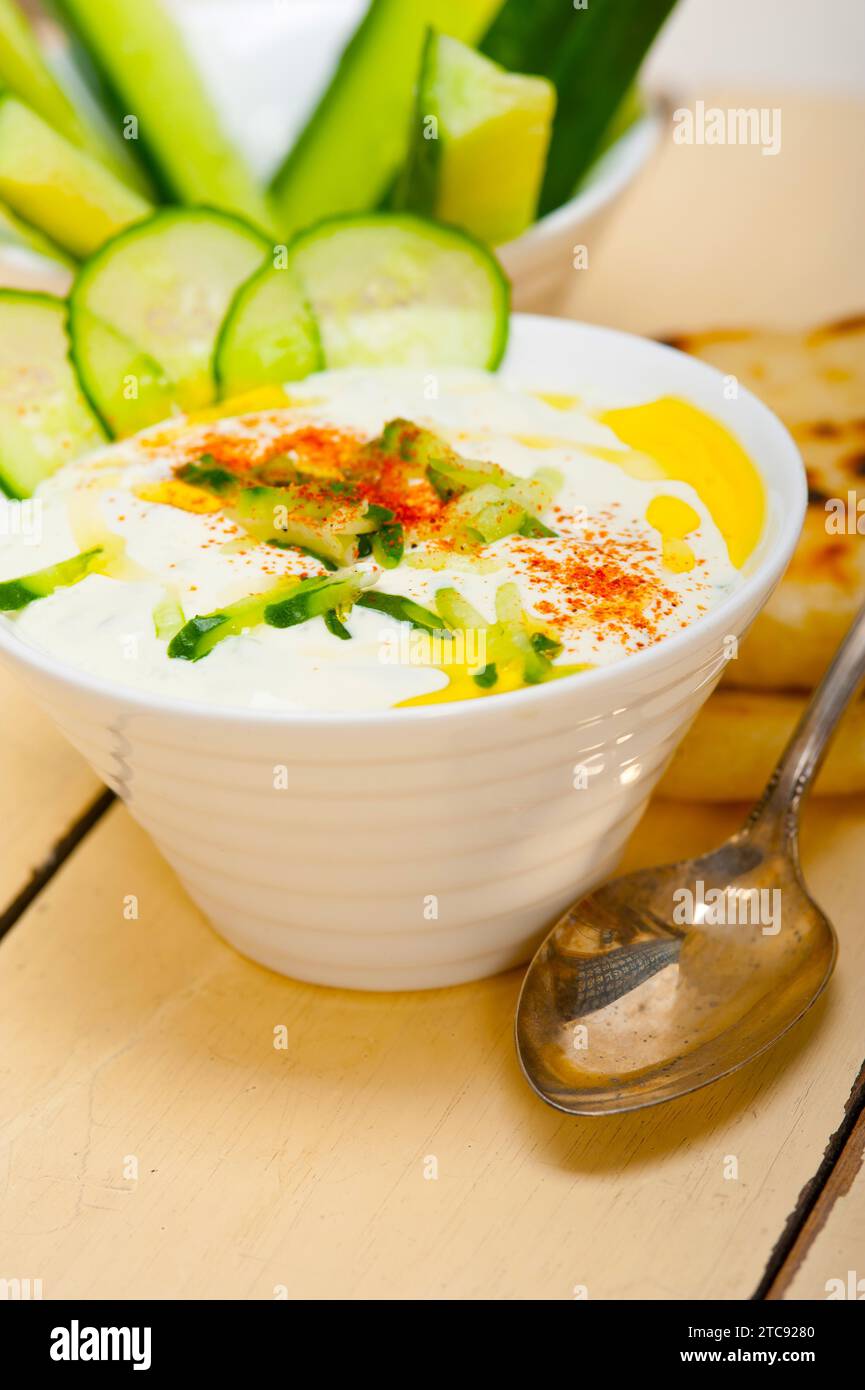 Arab middle east salatit laban wa kh'yar Khyar Bi Laban goat yogurt and ...