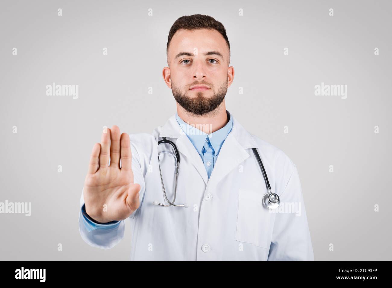 Signaling practice hi-res stock photography and images - Alamy