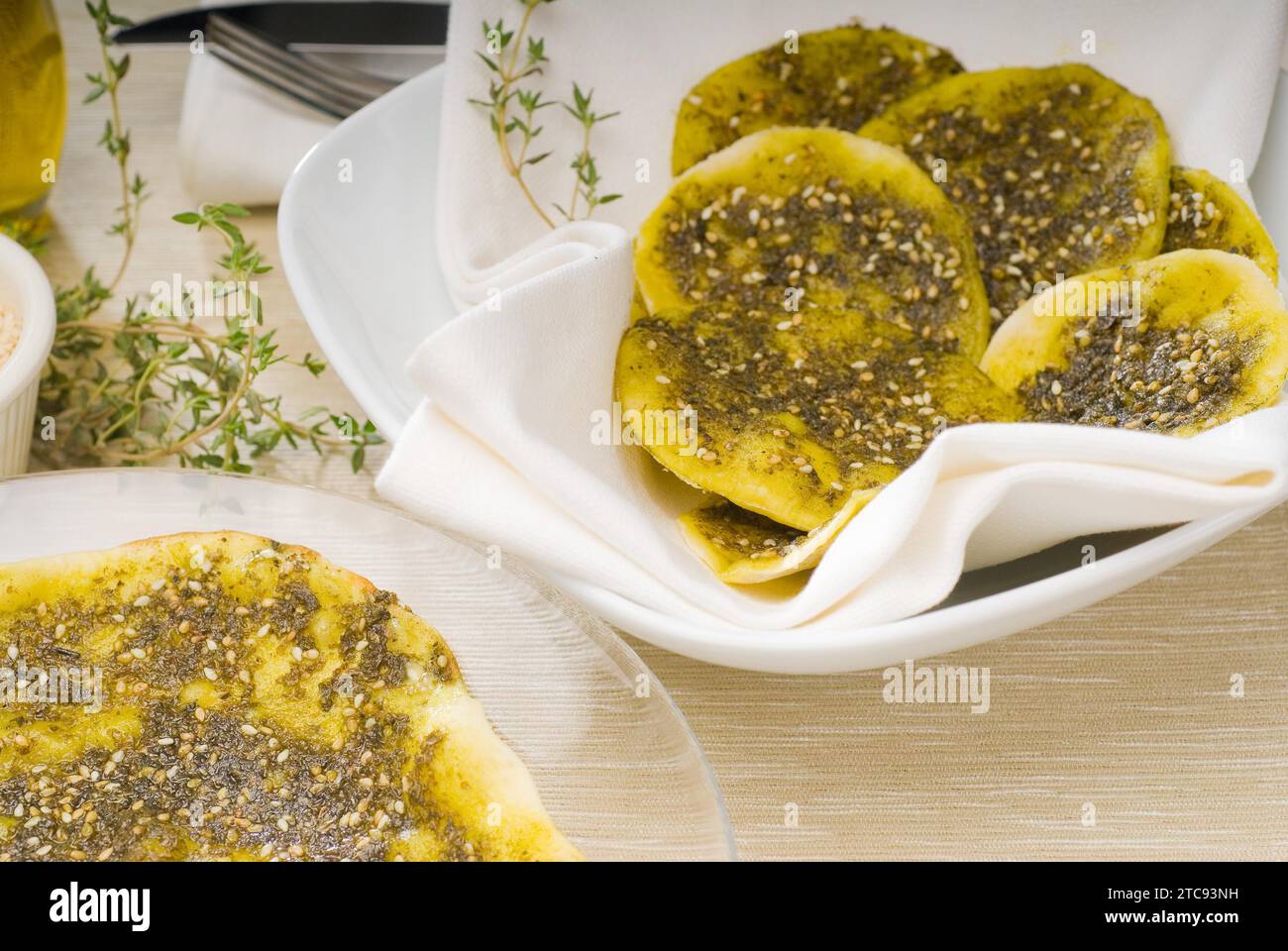 Sesame seed on top hi-res stock photography and images - Alamy