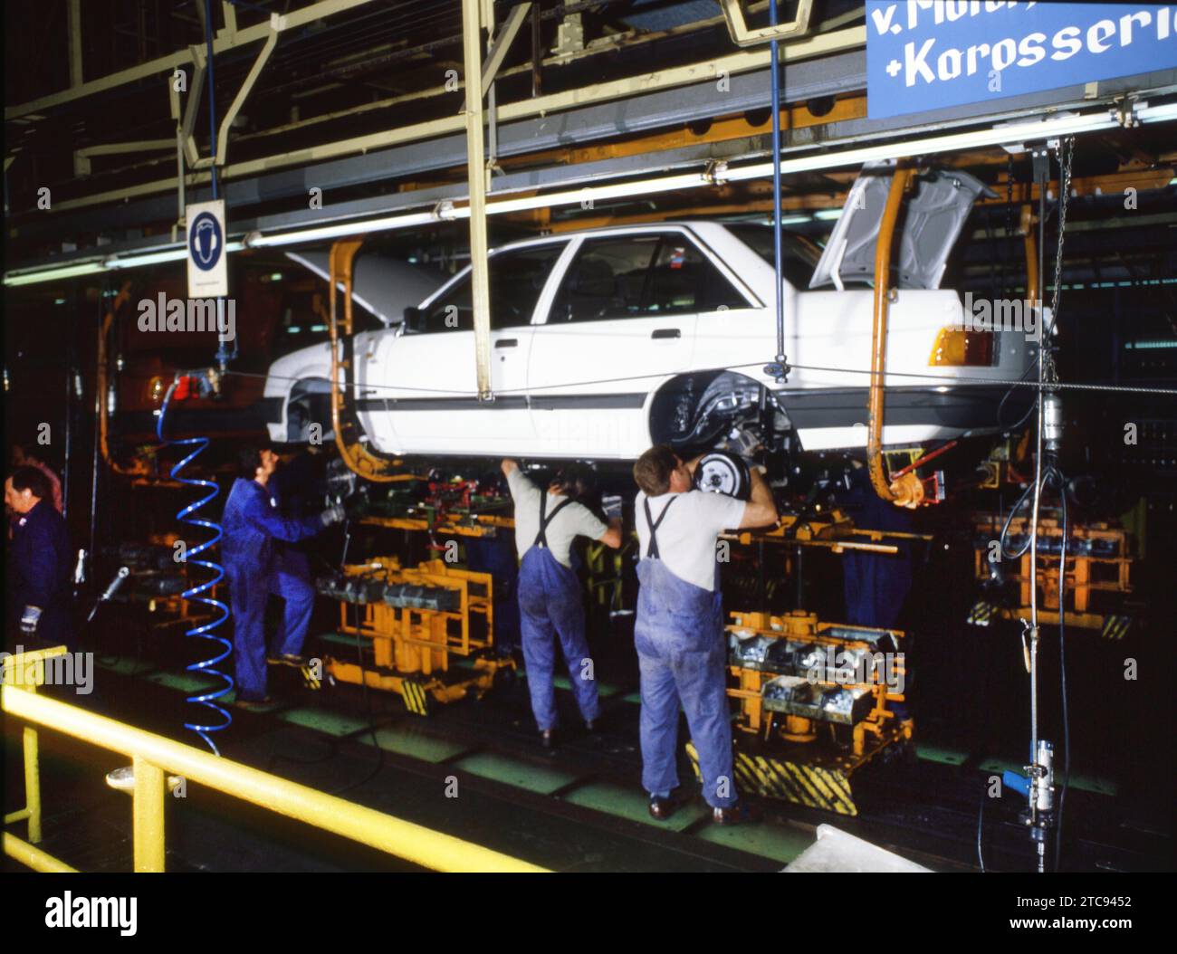 Shift lines hi-res stock photography and images - Alamy