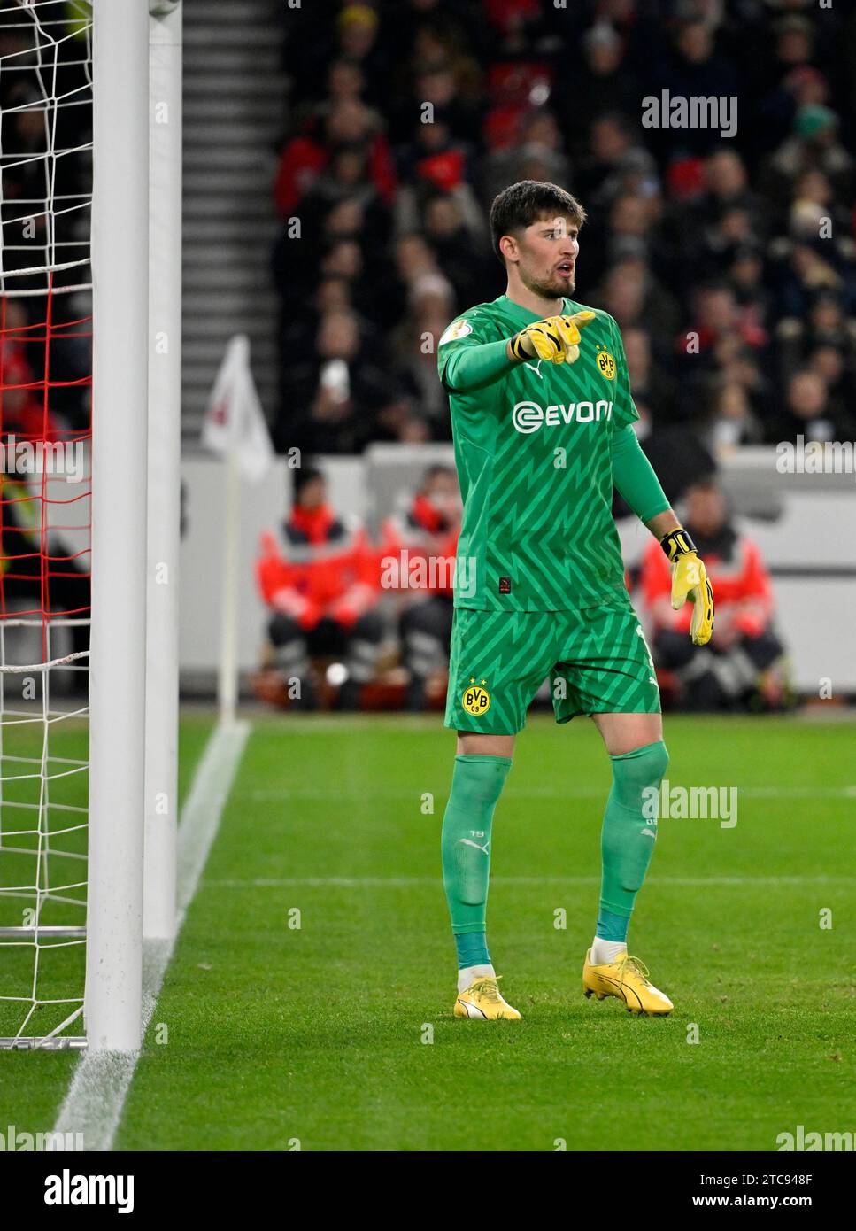 Goalkeeper Gregor Kobel Borussia Dortmund BVB (01) Gesture, gesture ...