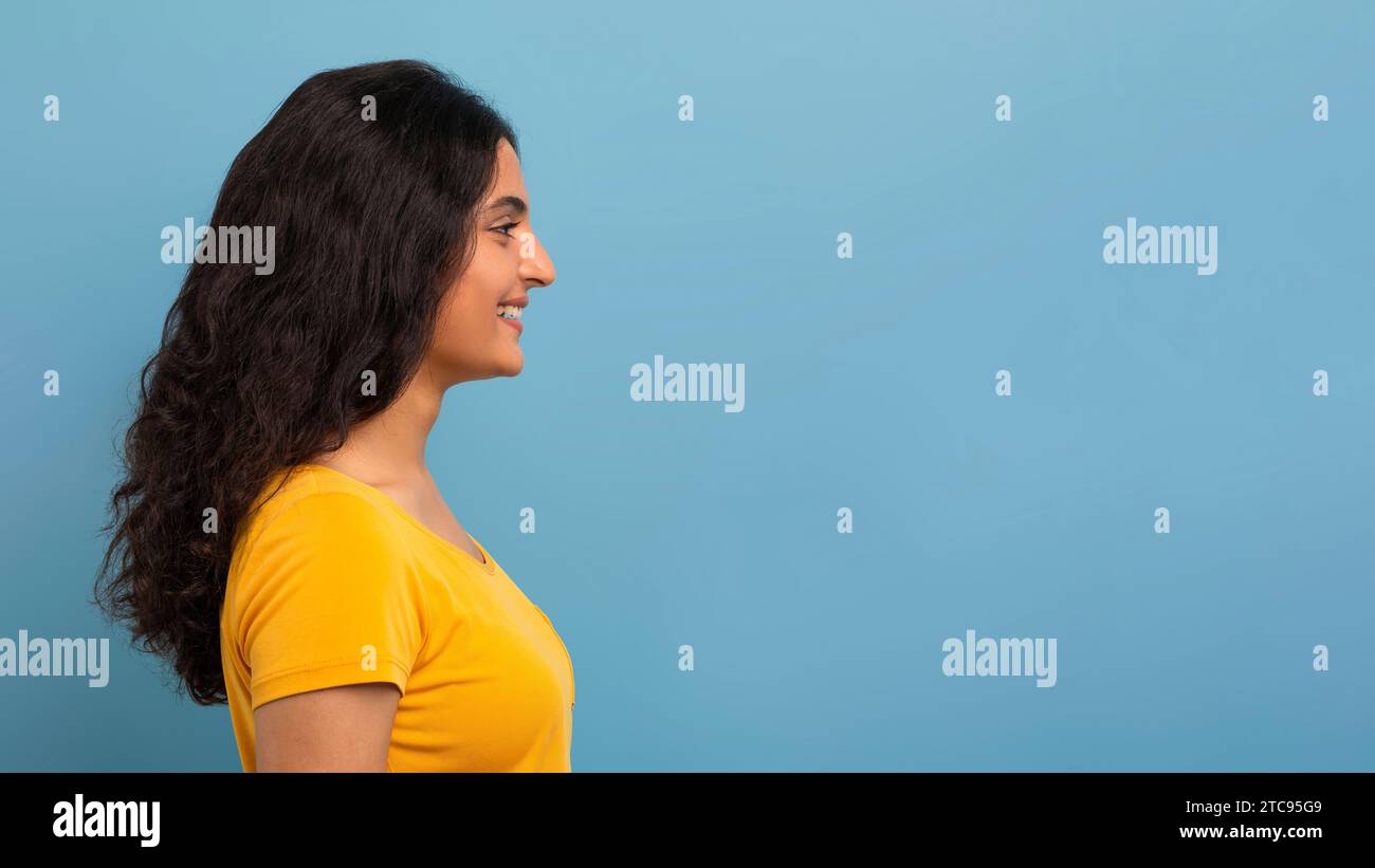 Curly brunette profile hi-res stock photography and images - Alamy