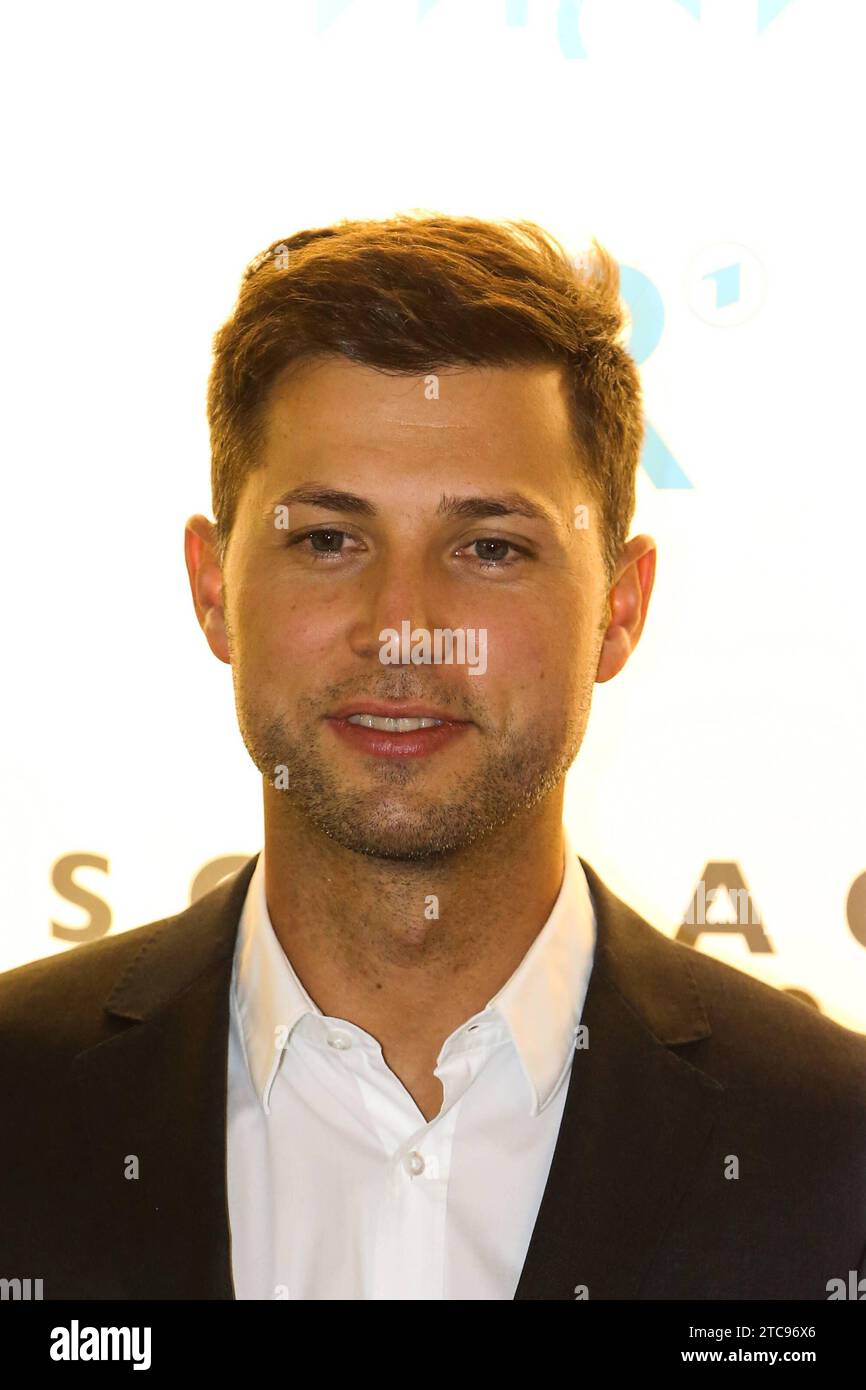 Andreas Ferber Freund von Vanessa Mai - ARD Liveshow Schlagerchampions ...