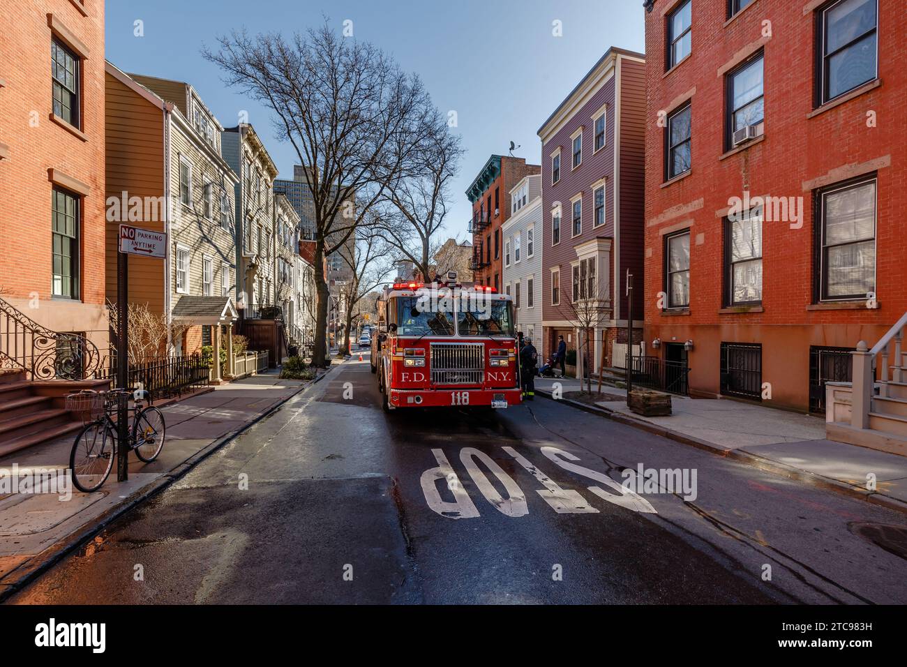 Brooklyn, New York, USA - February 11, 2023: FDNY Hook and Ladder 118 ...