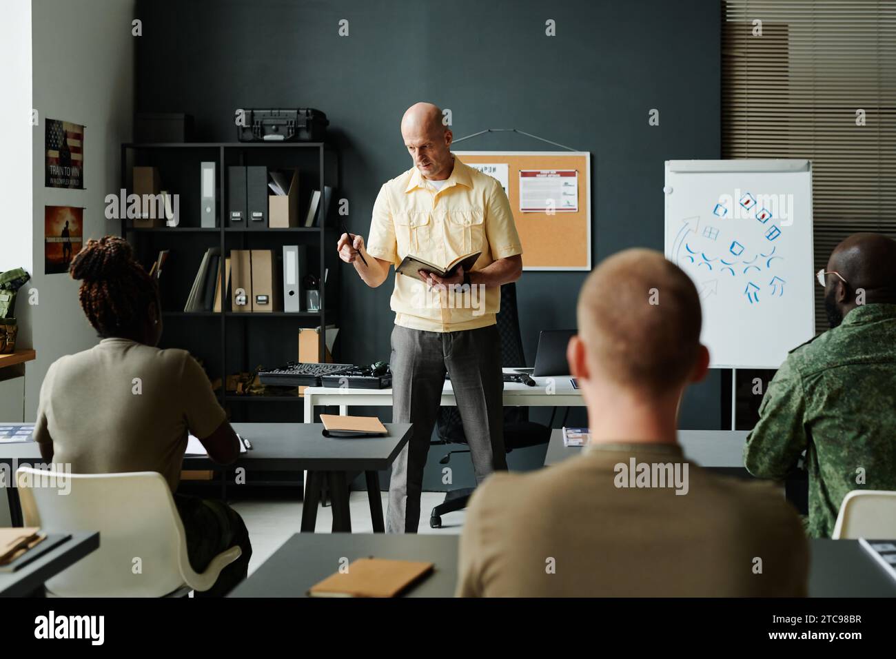 Teacher discipline students hi-res stock photography and images - Alamy