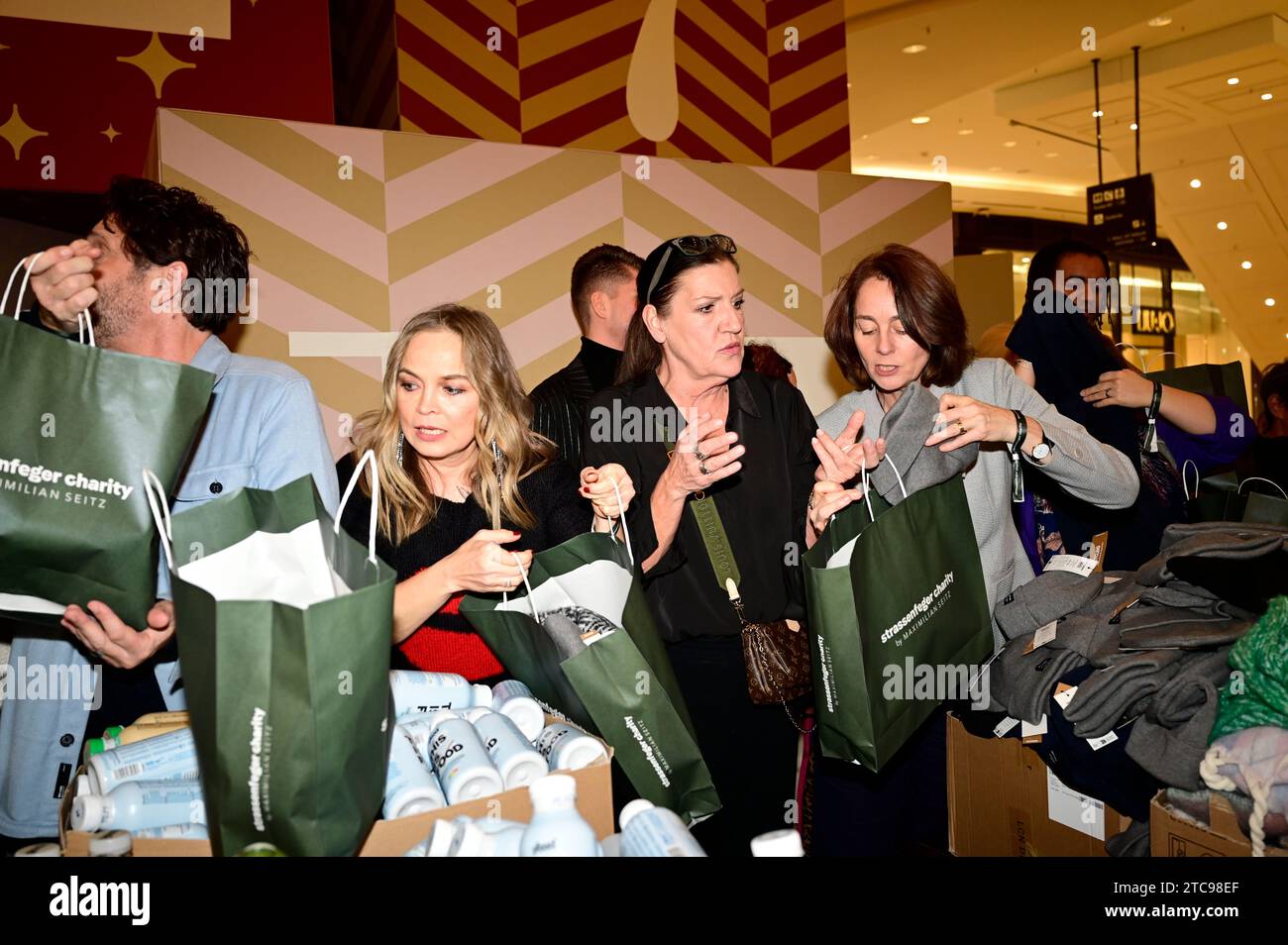 Falk Willy Wild, Regina Halmich, Katy Karrenbauer und Katarina Barley ...