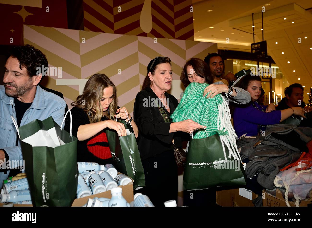 Falk Willy Wild, Regina Halmich, Katy Karrenbauer und Katarina Barley ...