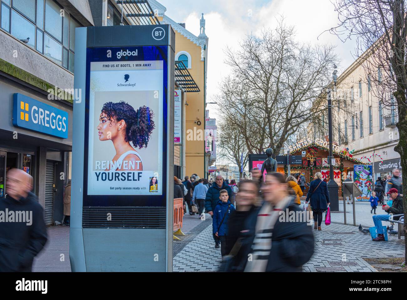 Digital Advertising screen on Cardiff Queen Street Stock Photo - Alamy
