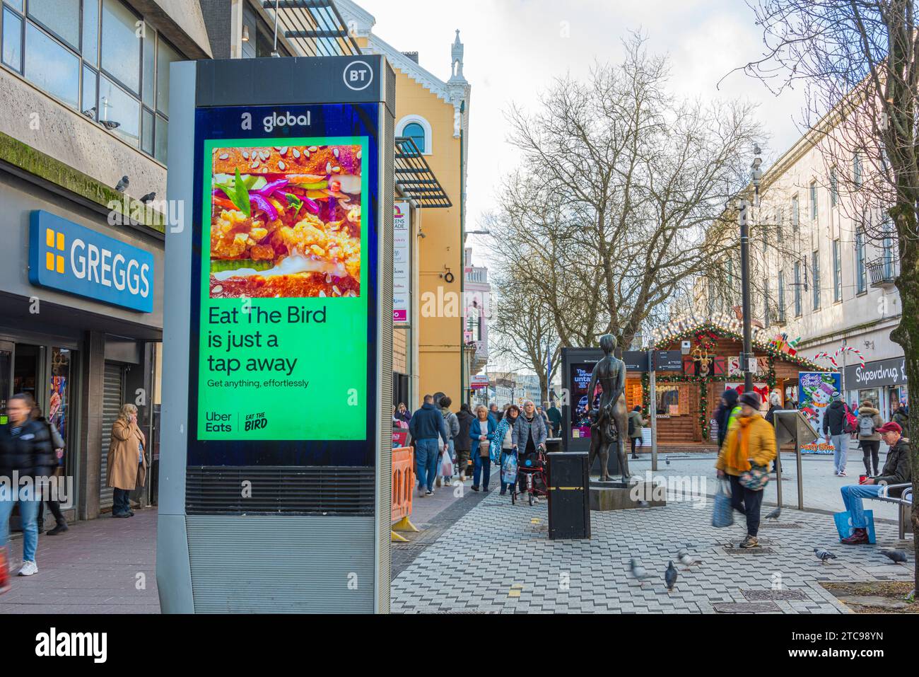 Queen street cardiff billboard hi-res stock photography and images - Alamy
