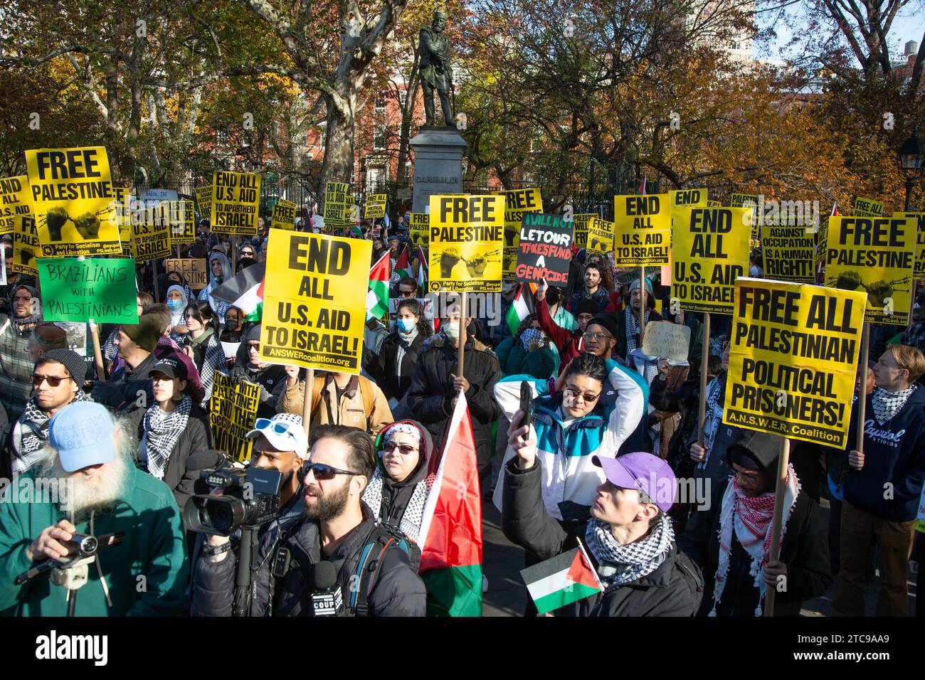 Pro-Palestinian rally held on Black Friday in New York City to protest ...