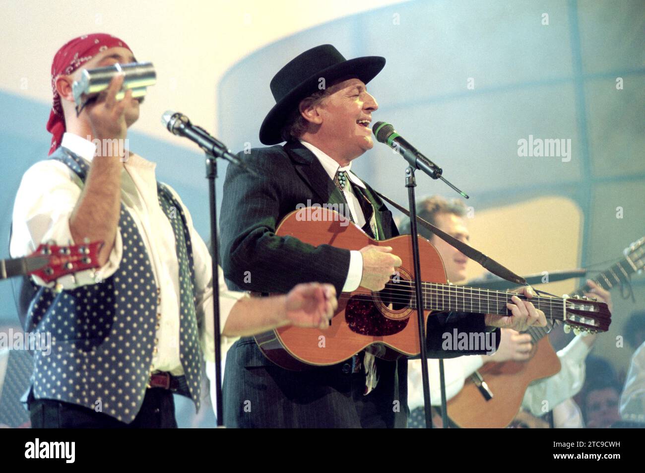 Renzo arbore images 1996 hi-res stock photography and images - Alamy