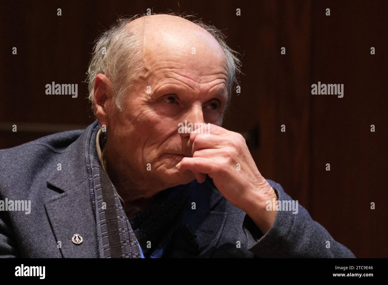 the painter Antonio Lopez during the presentation of the book Por que ...