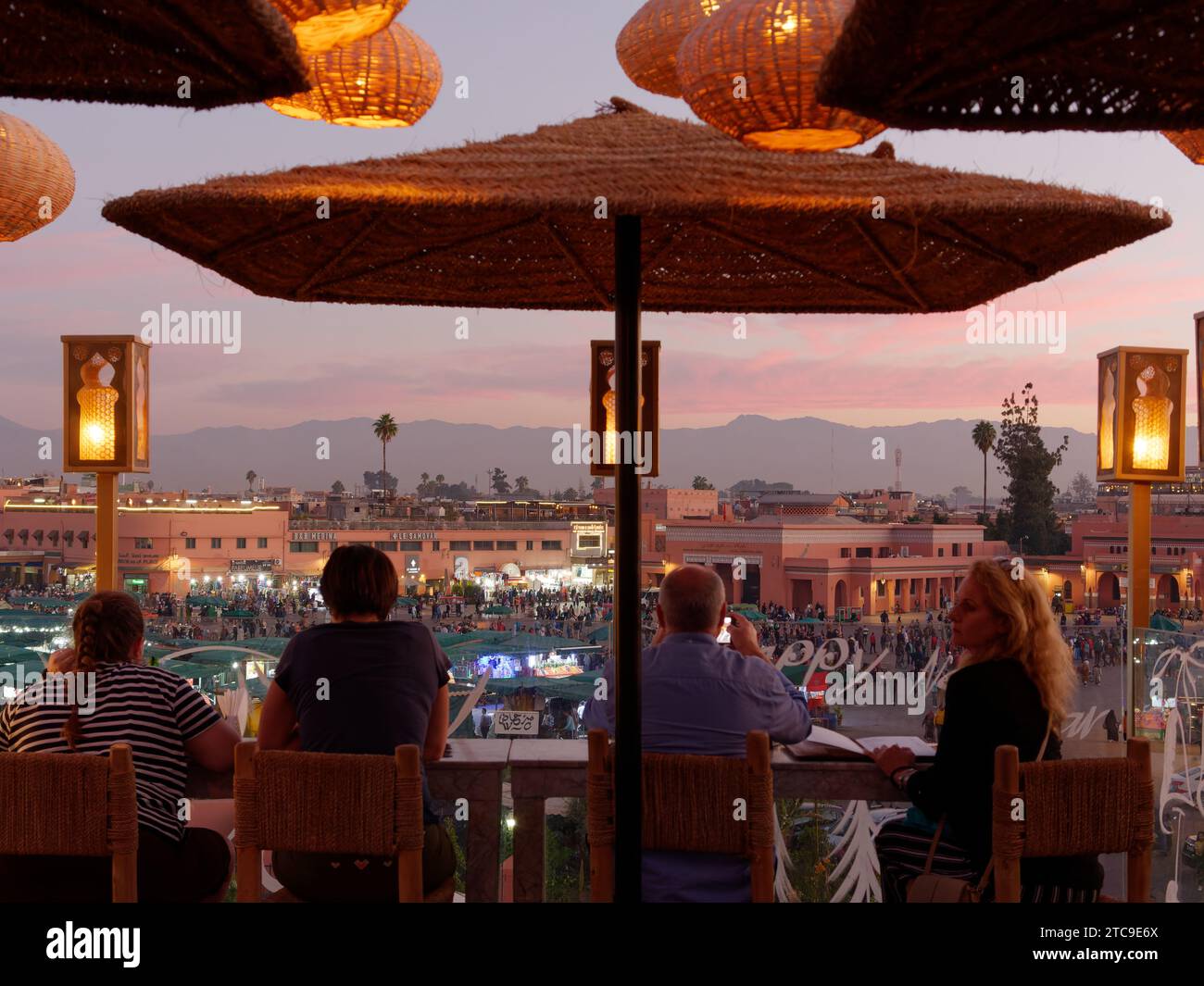 Piazza piazza jemaa el fna hi-res stock photography and images - Alamy