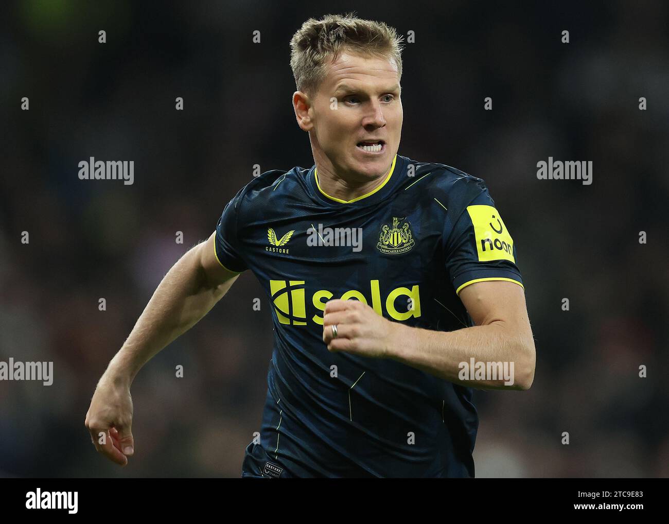 London, UK. 10th Dec, 2023. Matt Ritchie of Newcastle United during the ...