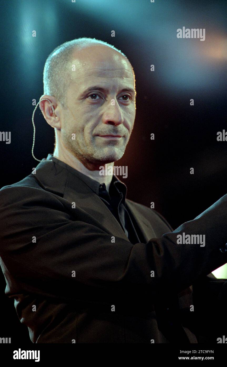 Milan Italy 2000-06-21 :Peppe Servillo singer of Avion Travel band ...