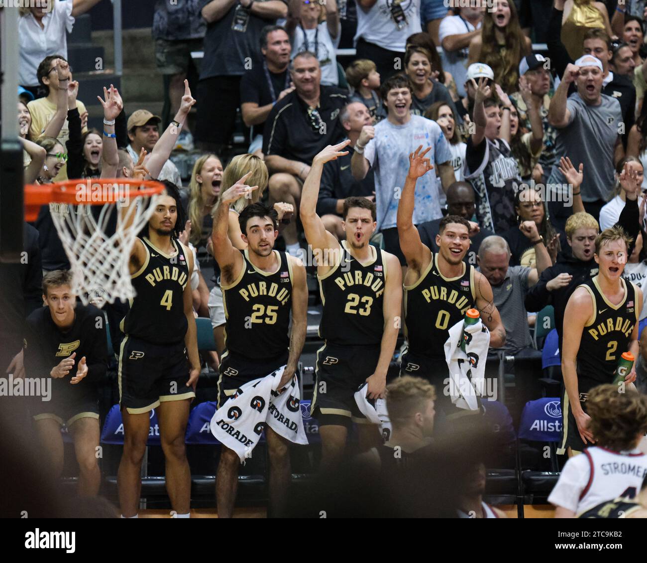 Honolulu, Hawaii, USA. 20th Nov, 2023. The Purdue Boilermaker bench ...