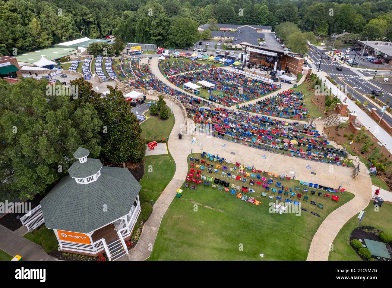 Downtown Woodstock, Georgia amphitheater Stock Photo - Alamy