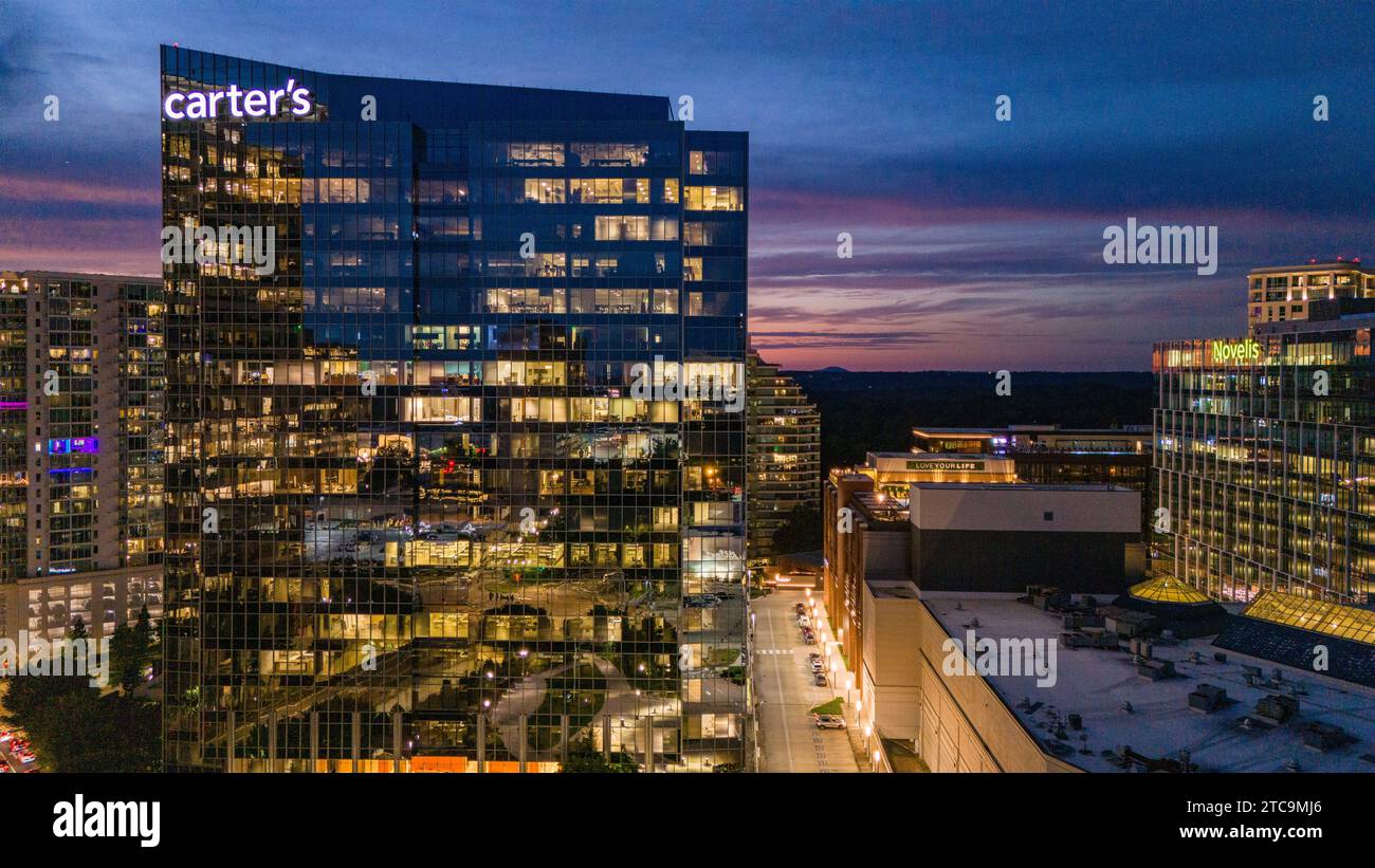 Phipps Plaza is a shopping mall in the Buckhead district of Atlanta ...