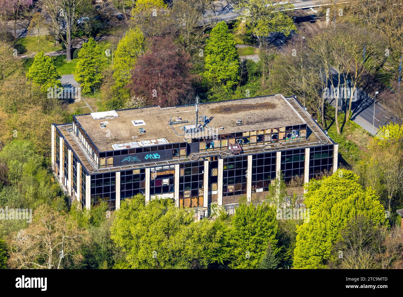Aerial view, planned demolition, old office building Siemens-Nixdorf ...