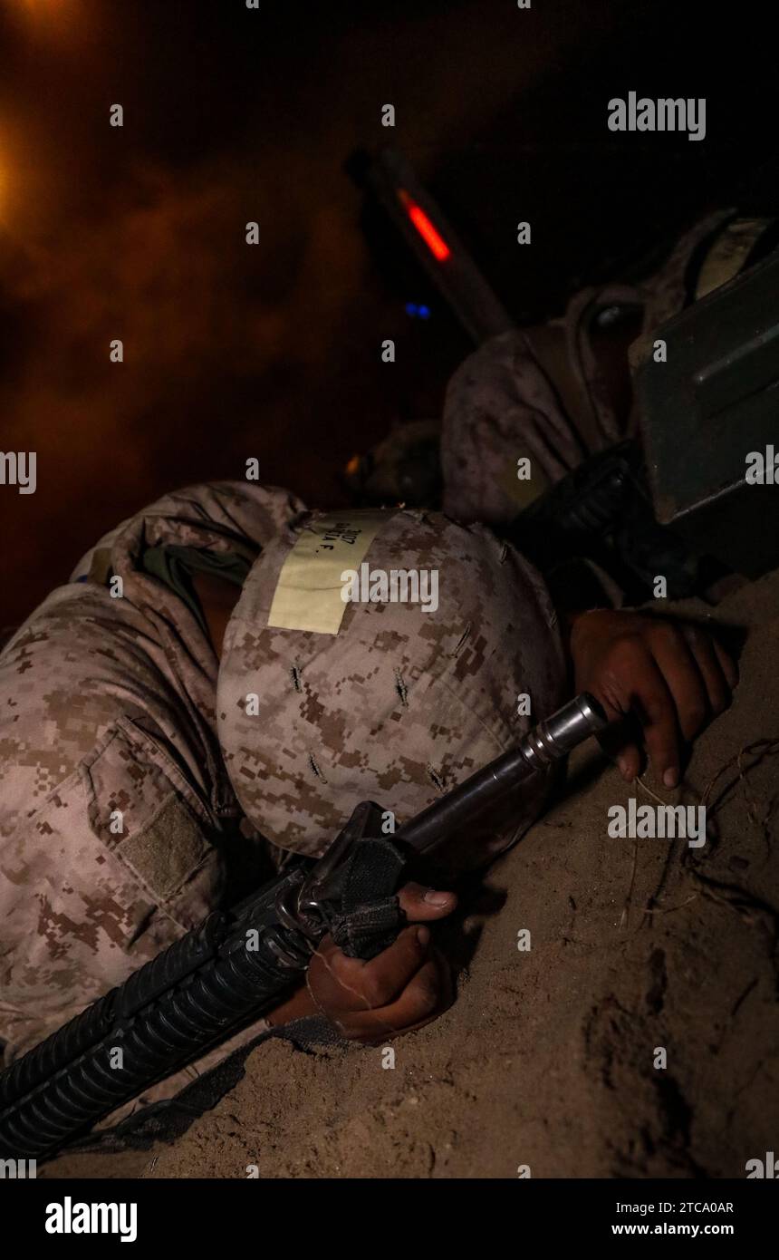 Recruits with November Company, 3rd Recruit Training Battalion ...