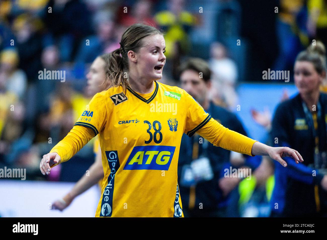 Aimtoexcite hi-res stock photography and images - Alamy