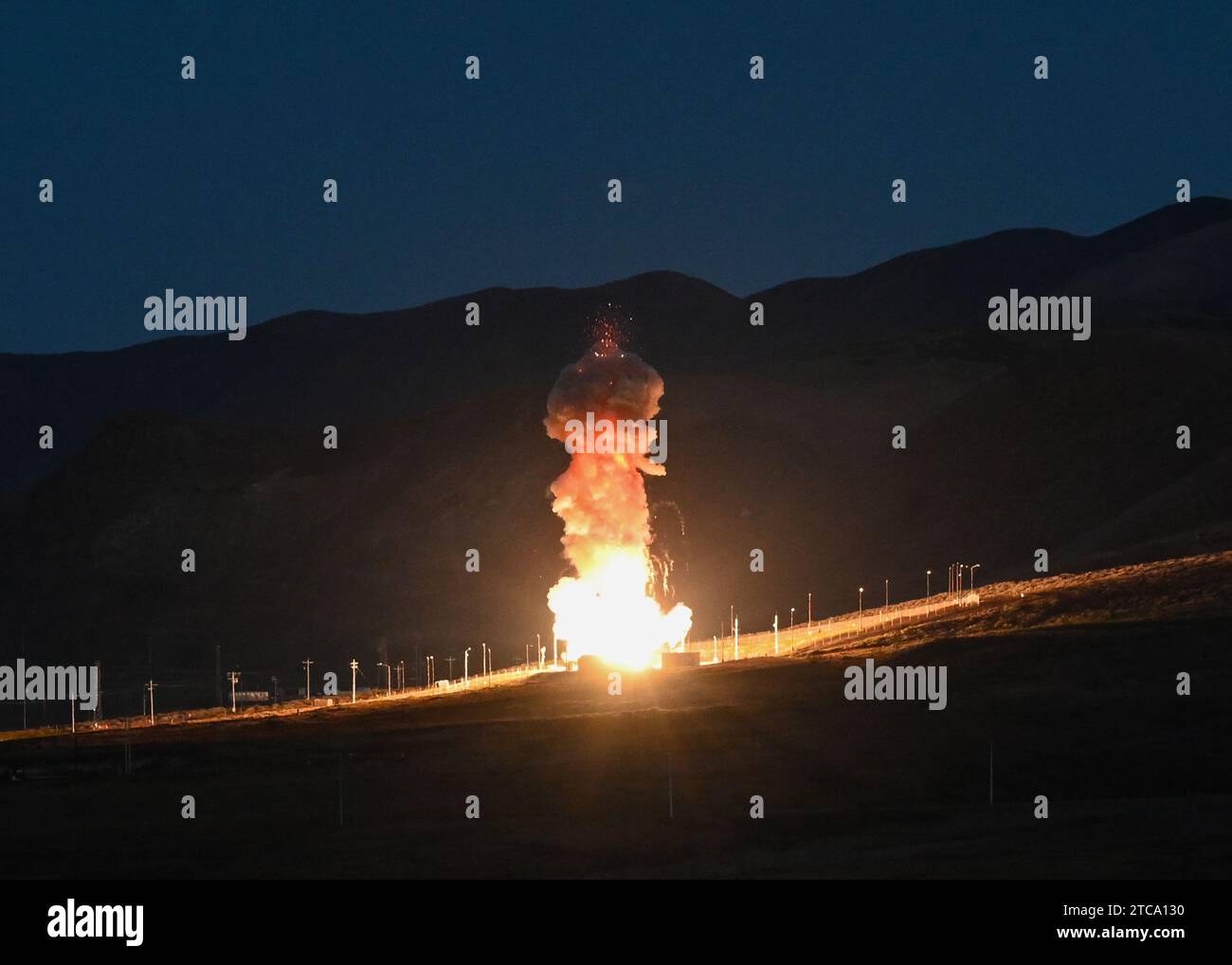Space based ballistic missile interceptor hi-res stock photography and ...