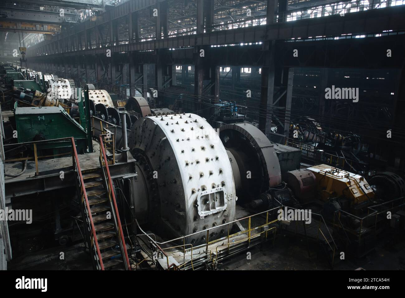 Ore extraction plant hi-res stock photography and images - Alamy