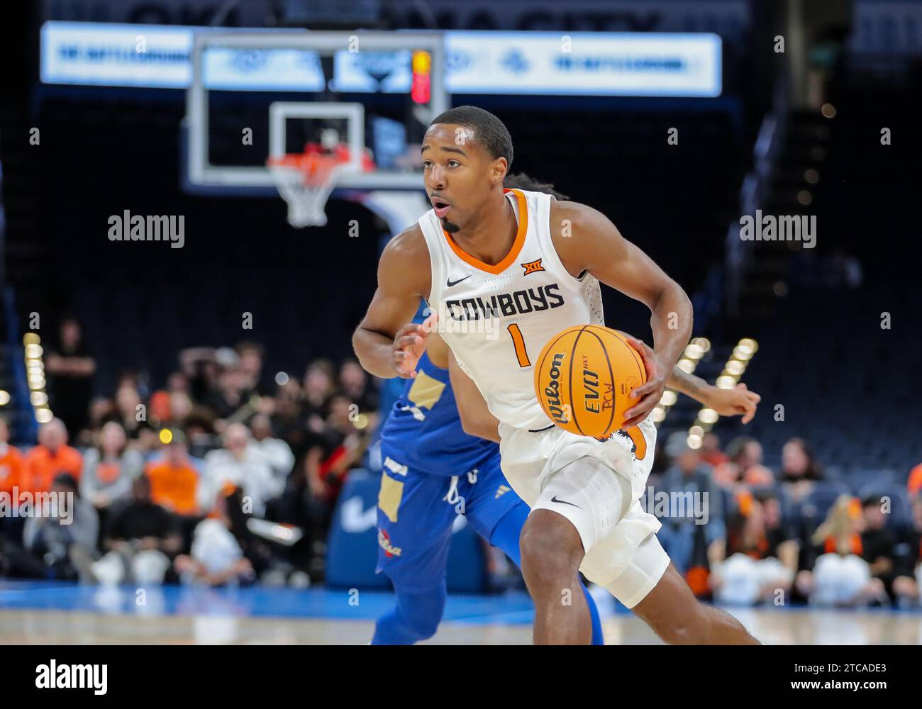 Tulsa golden hurricane mens basketball hi-res stock photography and ...