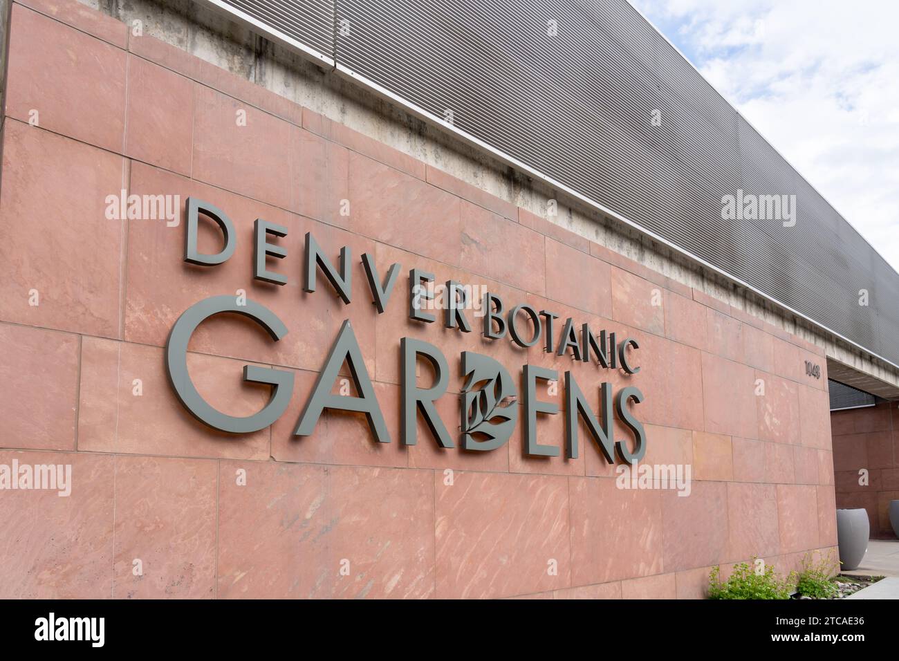 Denver Botanic Gardens sign on the building in Denver, Colorado, USA ...