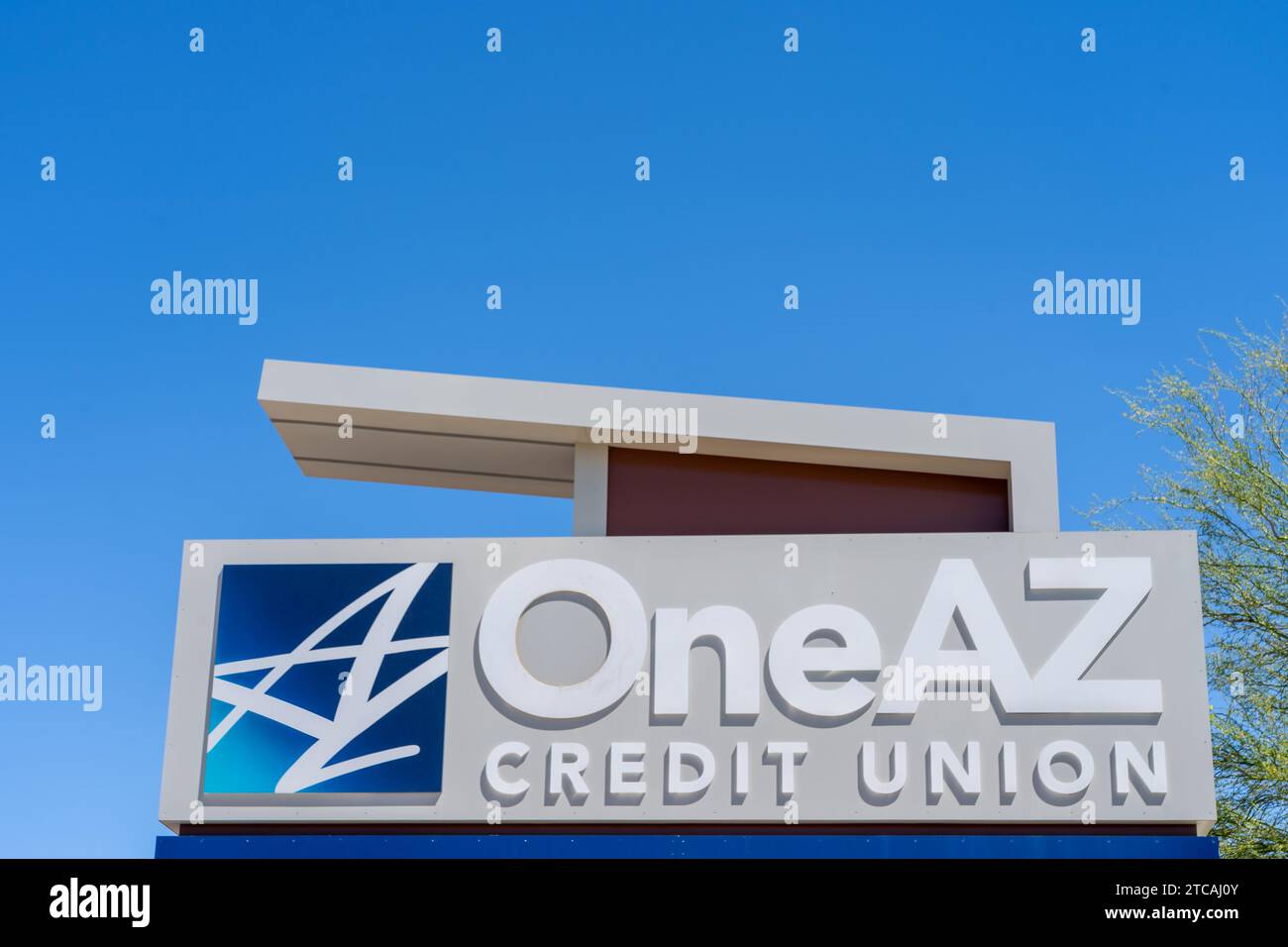 Headquarters logo hi-res stock photography and images - Alamy