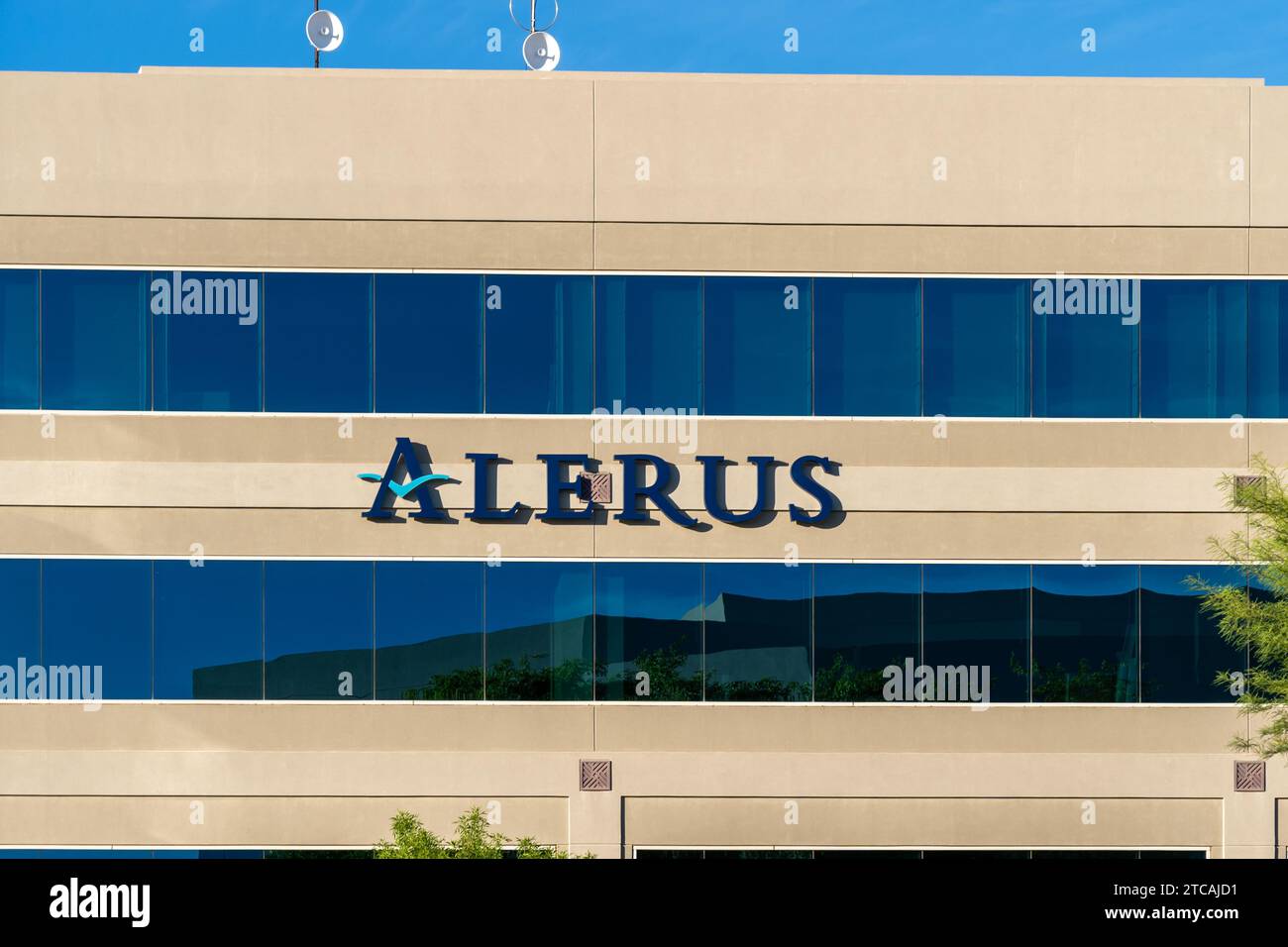 Alerus office in Phoenix, Arizona, USA Stock Photo - Alamy