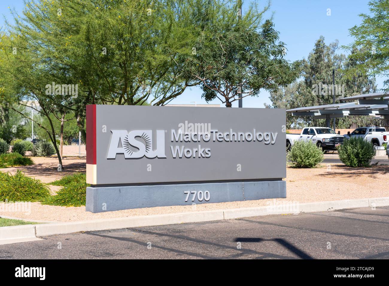 Semiconductor macro hi-res stock photography and images - Alamy