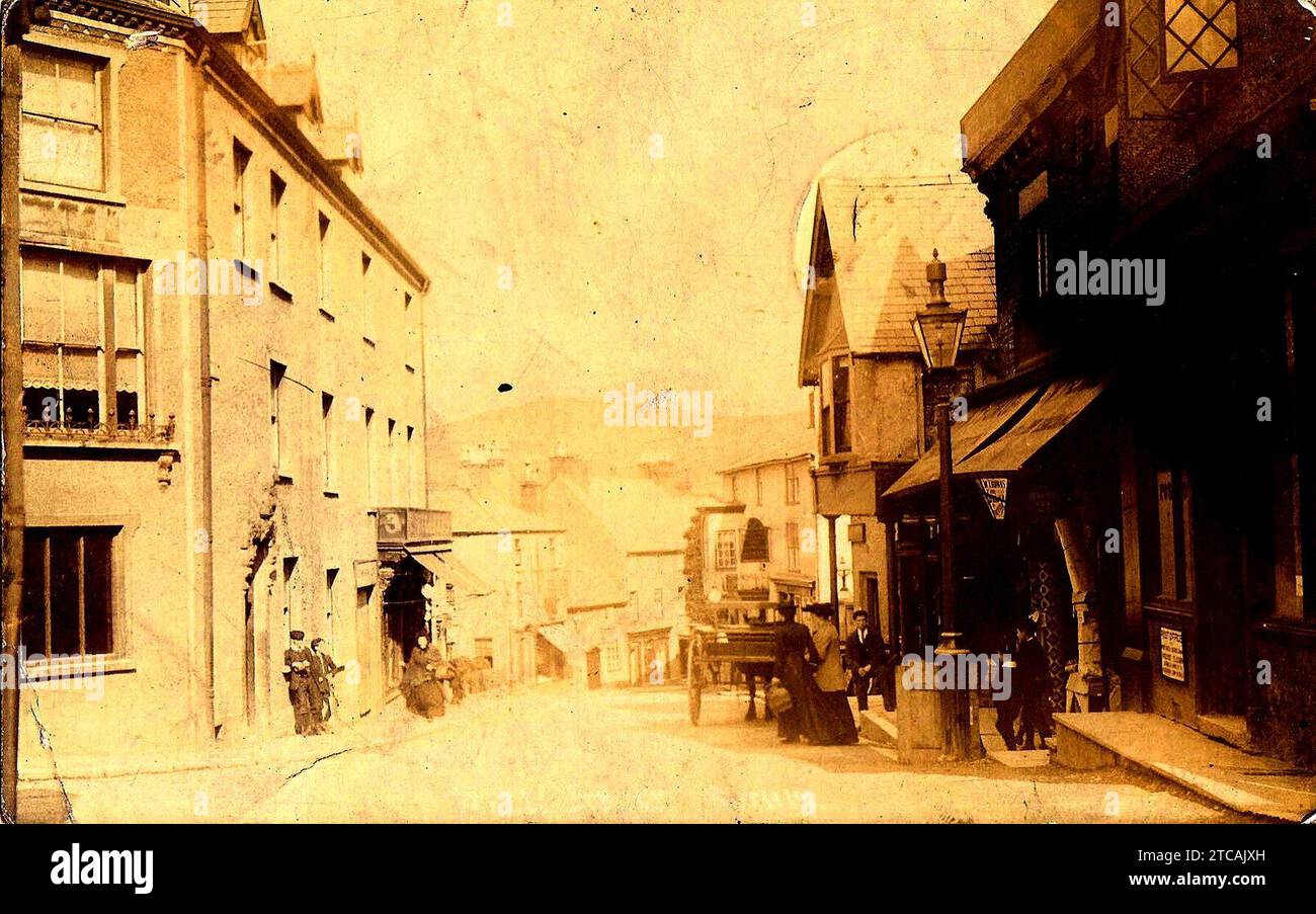 Well St with Siop Nain, Ruthin Stock Photo - Alamy